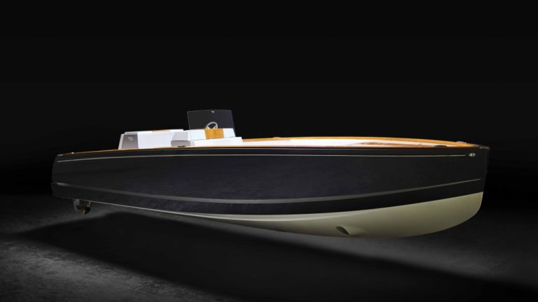 Hinckley's Picnic Boat Is The World’s First All-Electric Yacht